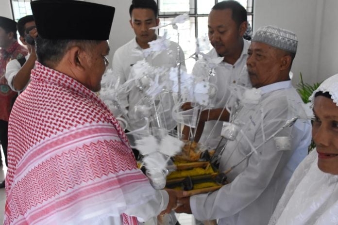 Wabup HMA Yusuf Siregar Tutup Manasik Calhaj Deli Serdang | Analisa Aceh Wabup HMA Yusuf Siregar Tutup Manasik Calhaj Deli Serdang | Analisa Aceh